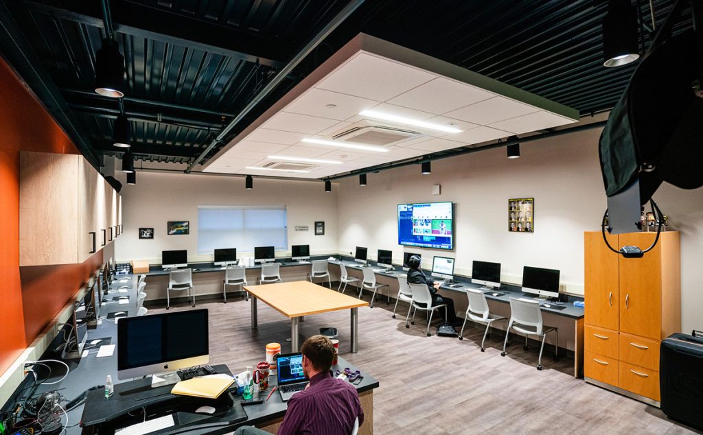 Howard Center – Roman Catholic High School Virtual Tour